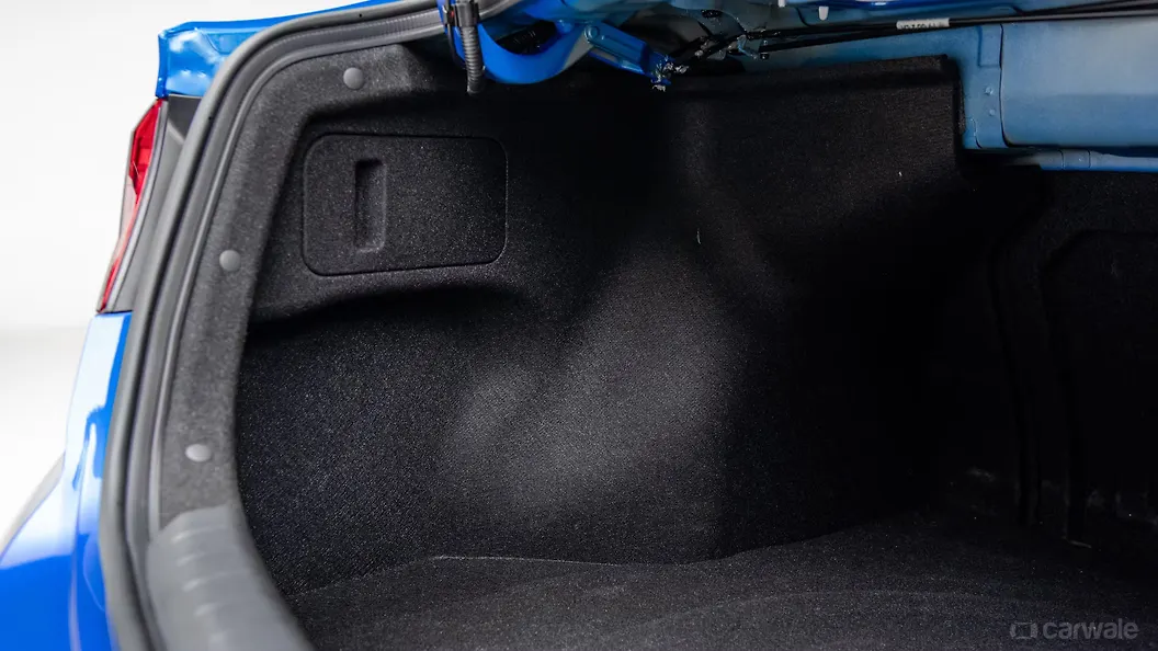 Elantra [2016-2019] Boot Space Image, Elantra [2016-2019] Photos in ...