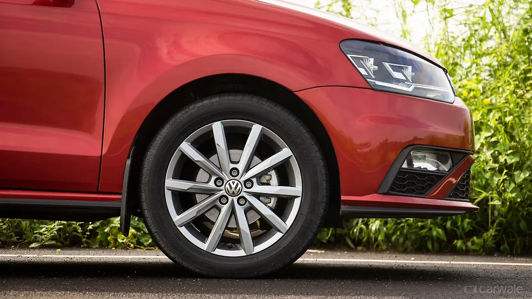 Vento Wheel Image, Vento Photos in India - CarWale