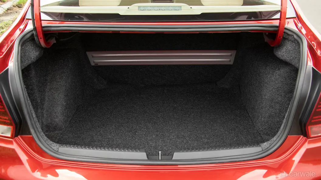 Vento Bootspace Image, Vento Photos in India - CarWale