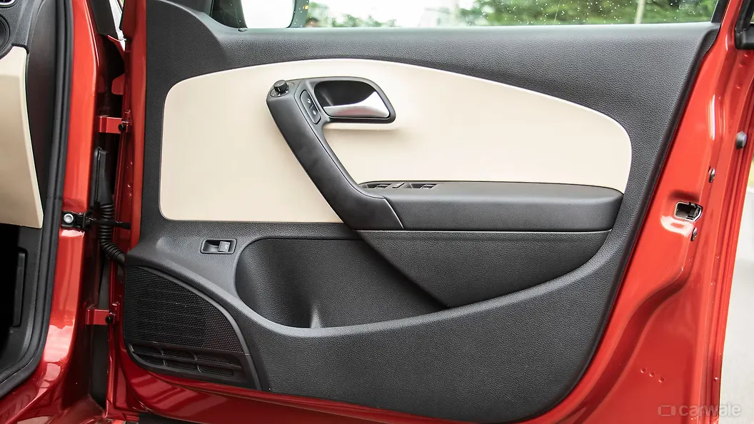 Vento Front Right Door Pad Image, Vento Photos in India - CarWale