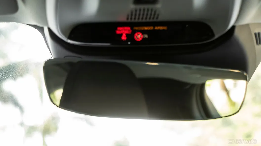 S60 Inner Rear View Mirror Image, S60 Photos in India - CarWale