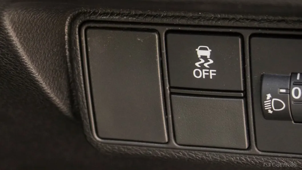 Civic ESP Button Image, Civic Photos in India - CarWale