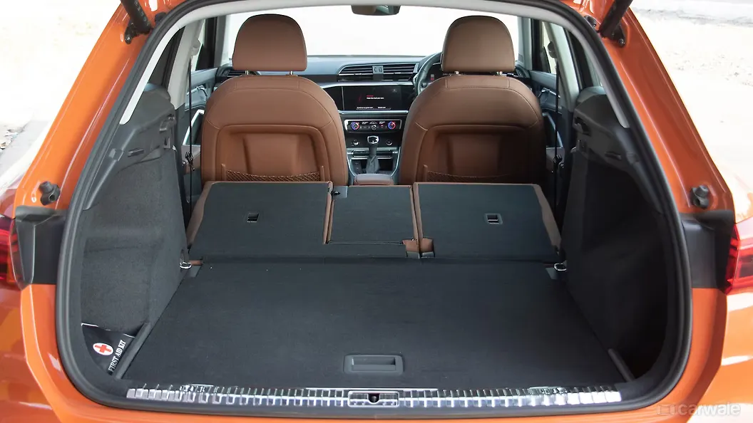 Q3 Bootspace Rear Seat Folded Image, Q3 Photos in India - CarWale
