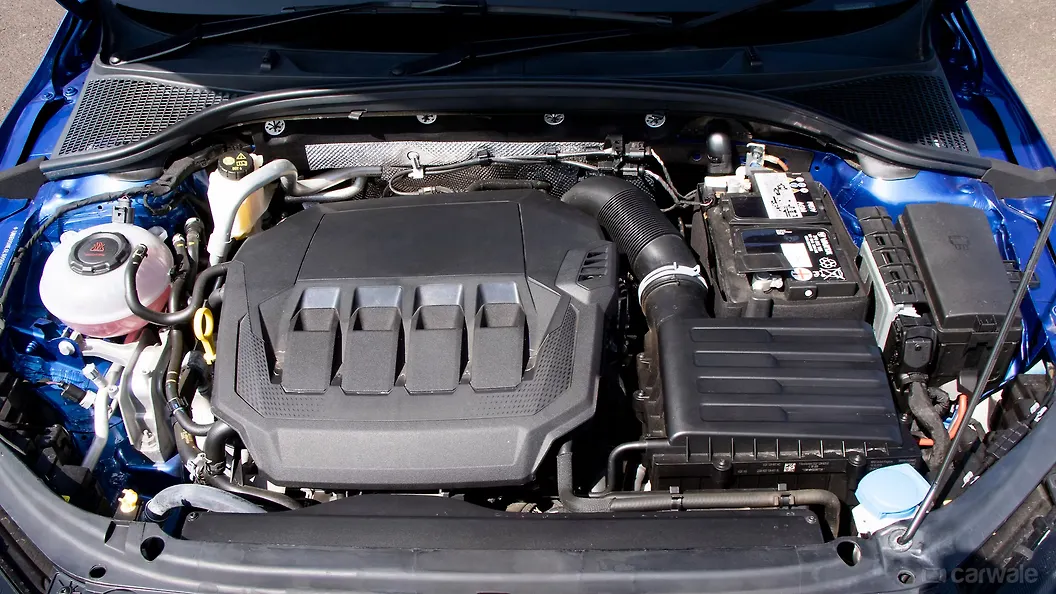 Octavia [2017-2021] Engine Shot Image, Octavia [2017-2021] Photos in ...