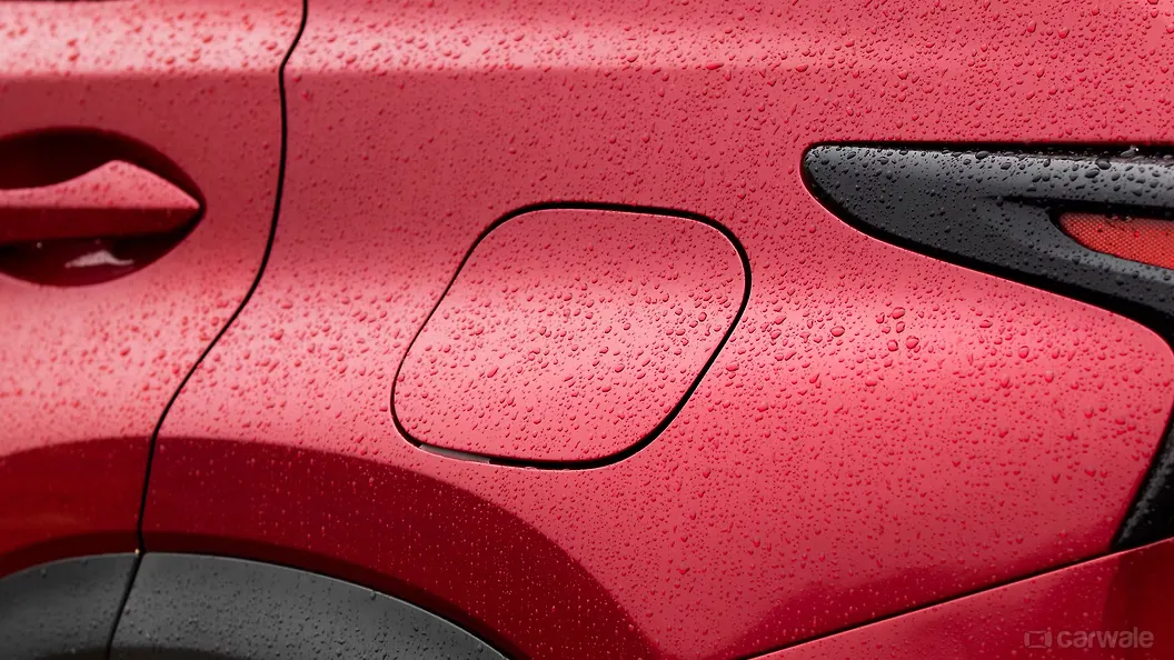 NX Closed Fuel Lid Image, NX Photos in India - CarWale
