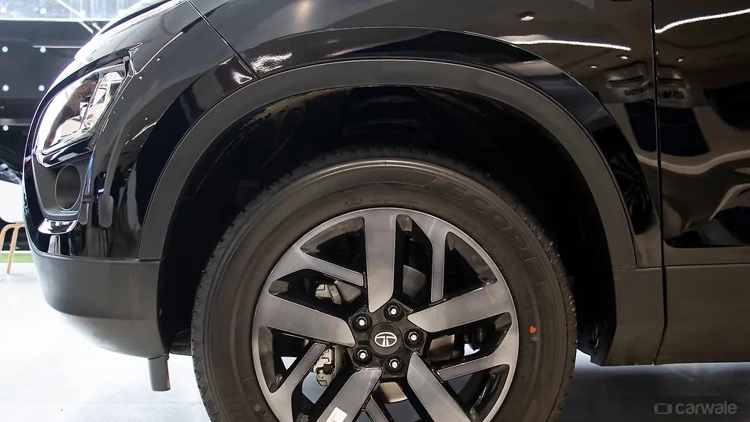 Harrier Rear Door Image, Harrier Photos in India - CarWale