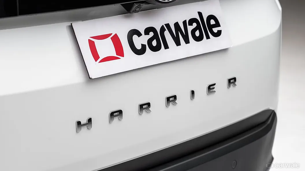 Harrier Rear Badge Image, Harrier Photos in India - CarWale