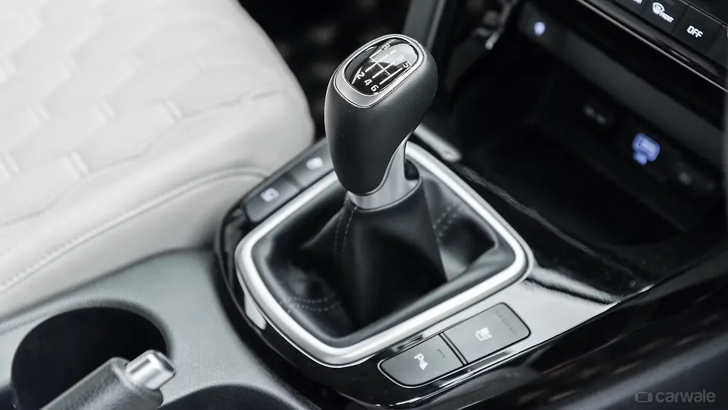 Seltos [2019-2022] Gear Shifter/Gear Shifter Stalk Image, Seltos [2019 ...