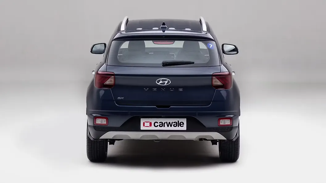 Hyundai Venue Photo, venue rear view Image - CarWale