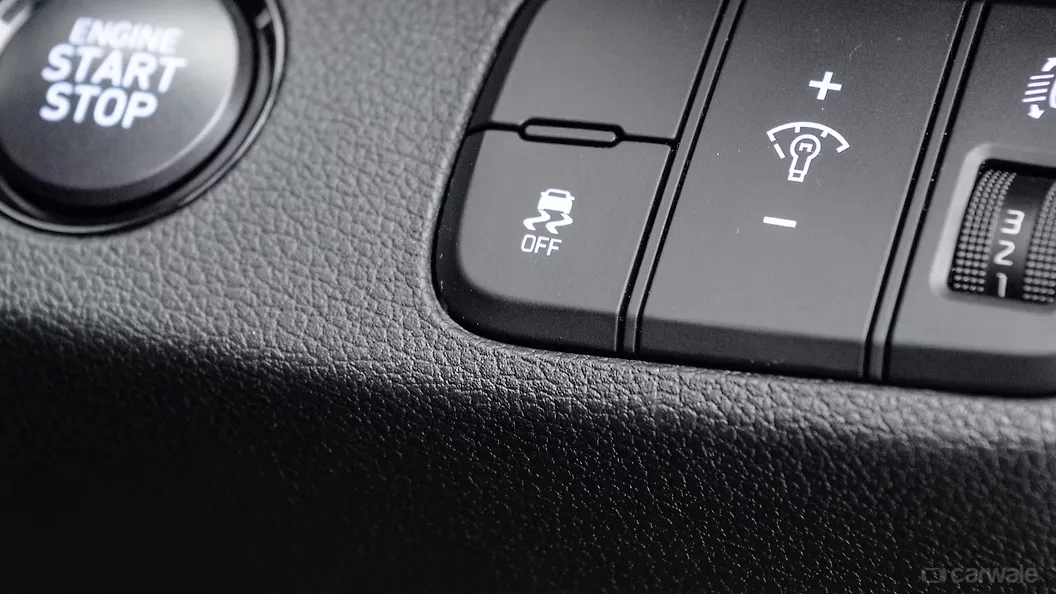 Venue [2019-2022] ESP Button Image, Venue [2019-2022] Photos in India ...