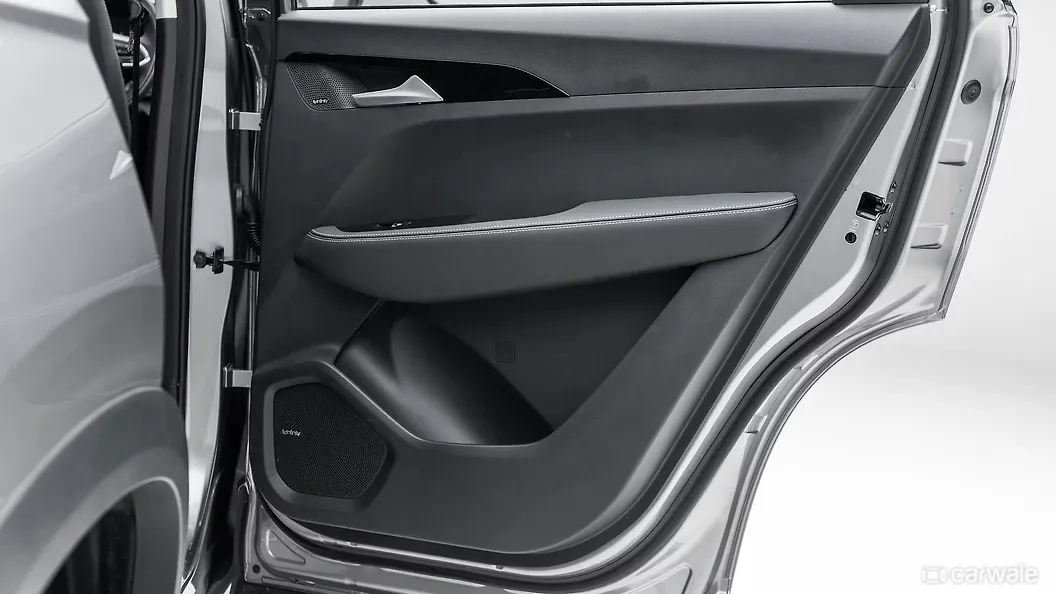 Hector [2019-2021] Rear Door Pad Image, Hector [2019-2021] Photos in ...