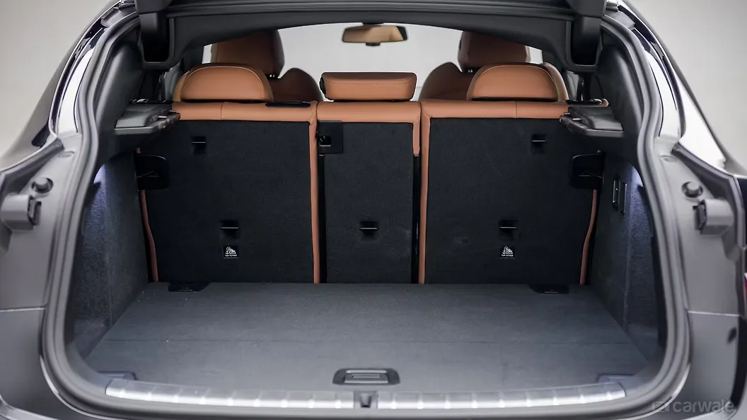 X4 Sunroof/Moonroof Image, X4 Photos in India - CarWale