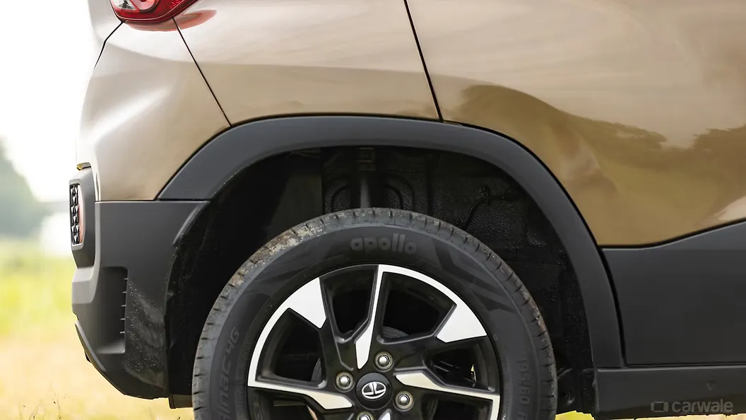 Punch Rear Fender Image, Punch Photos in India - CarWale