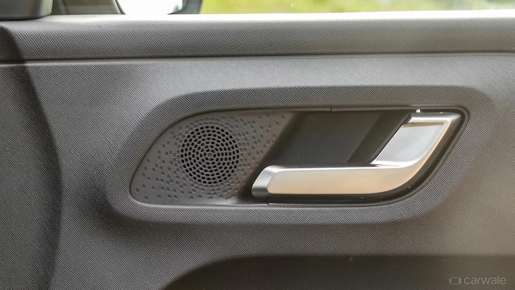 Punch Front Right Door Pad Handle Image, Punch Photos in India - CarWale