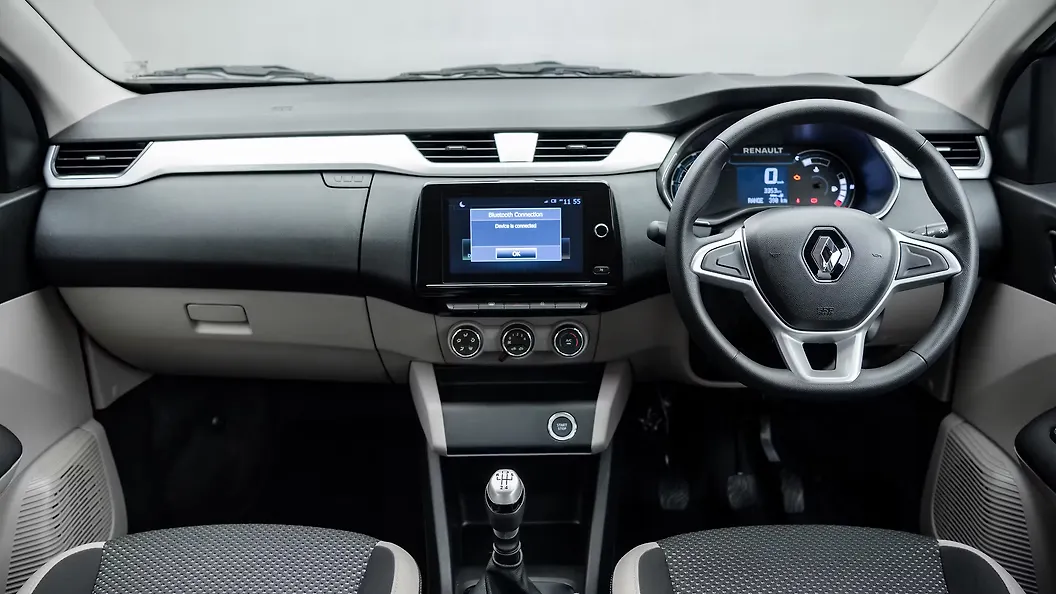 Renault Triber Images, Interior & Exterior Photo Gallery - CarWale