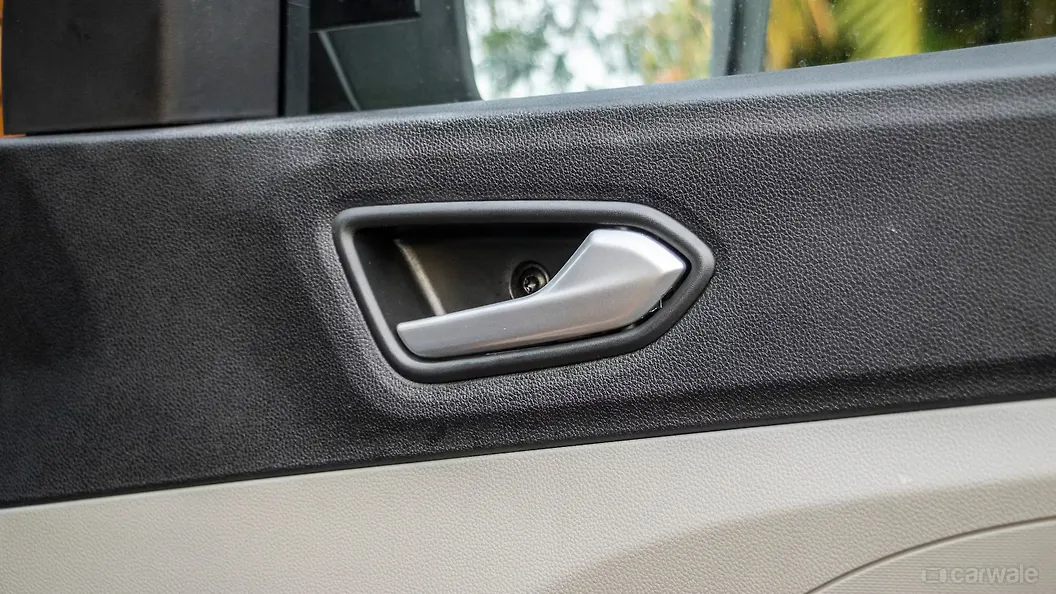 Triber Front Right Door Pad Image, Triber Photos in India - CarWale