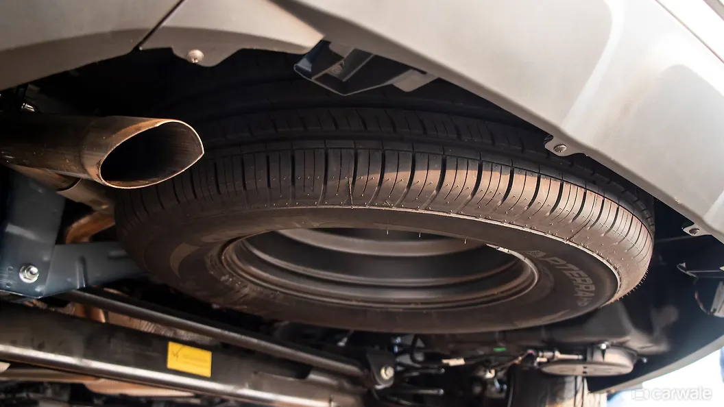 Safari Under Boot/Spare Wheel Image, Safari Photos in India - CarWale