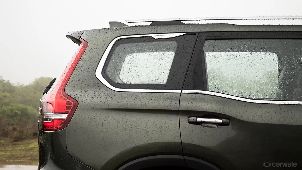 Scorpio N Rear Quarter Glass Image, Scorpio N Photos in India - CarWale