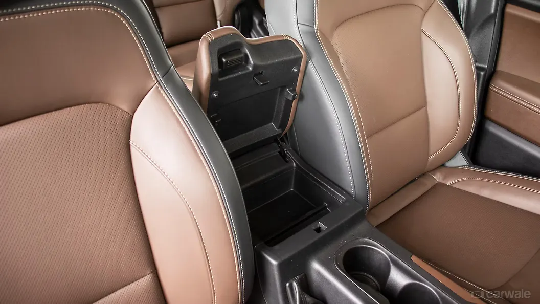 Scorpio-N Front Centre Arm Rest Storage Image, Scorpio-N Photos in ...