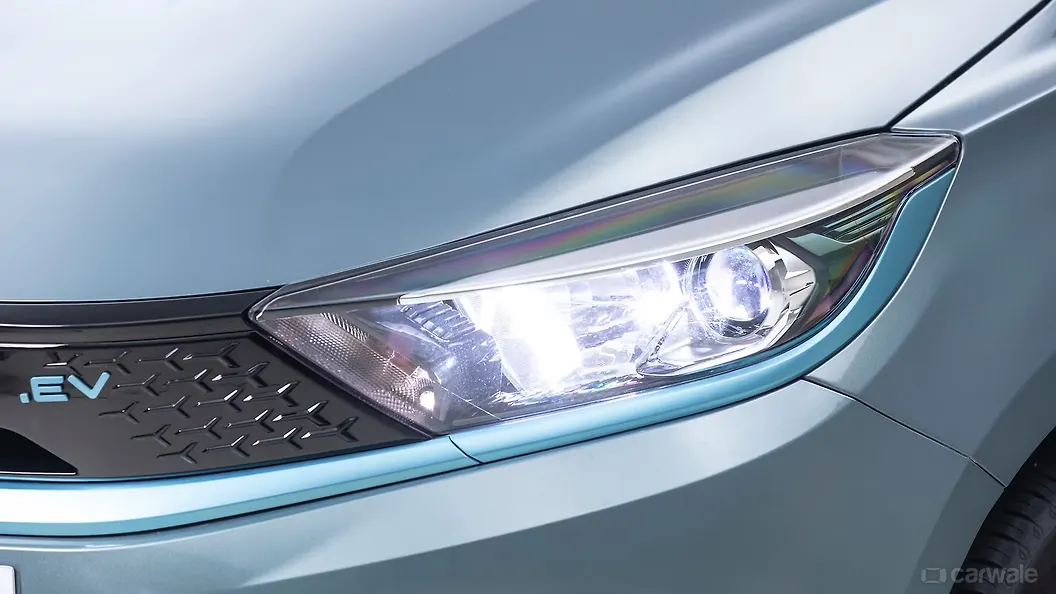 Tiago EV Headlight Image, Tiago EV Photos in India - CarWale