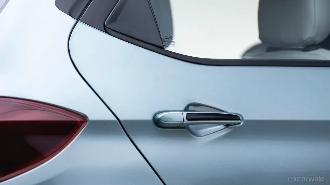 Tiago EV Rear Door Handle Image, Tiago EV Photos in India - CarWale