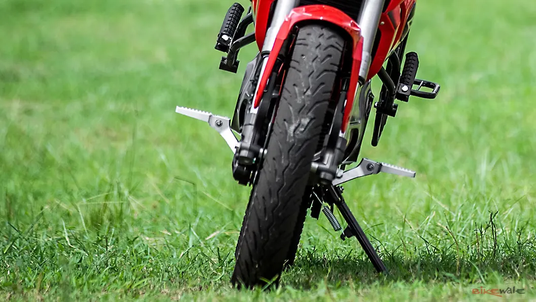 Revolt RV 400 Front Alloy Wheel Image – BikeWale