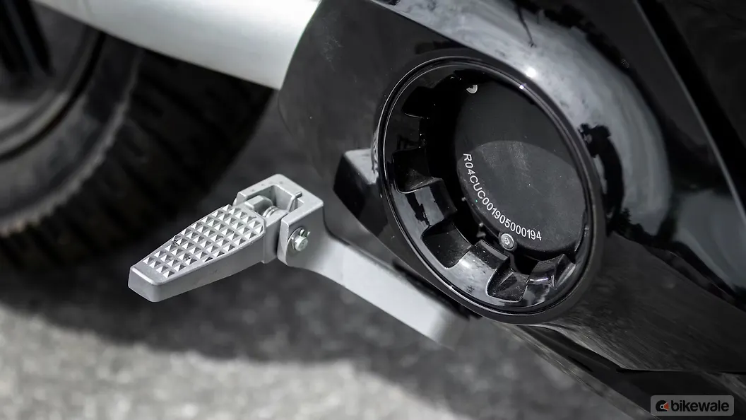 Revolt RV400 Electric Bike Battery Pack Image – BikeWale