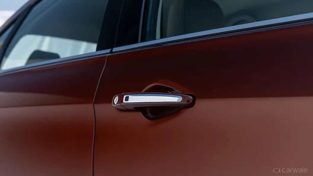 Tigor Seat Adjustment Manual for Front Passenger Image, Tigor Photos in ...