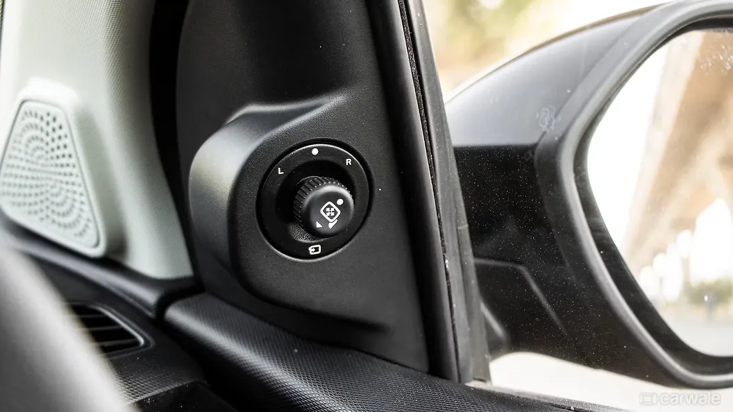 Tigor Outer Rear View Mirror ORVM Controls Image, Tigor Photos in India ...