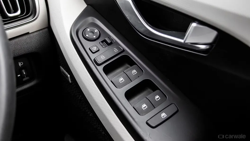 Creta Front Driver Power Window Switches Image, Creta Photos in India ...