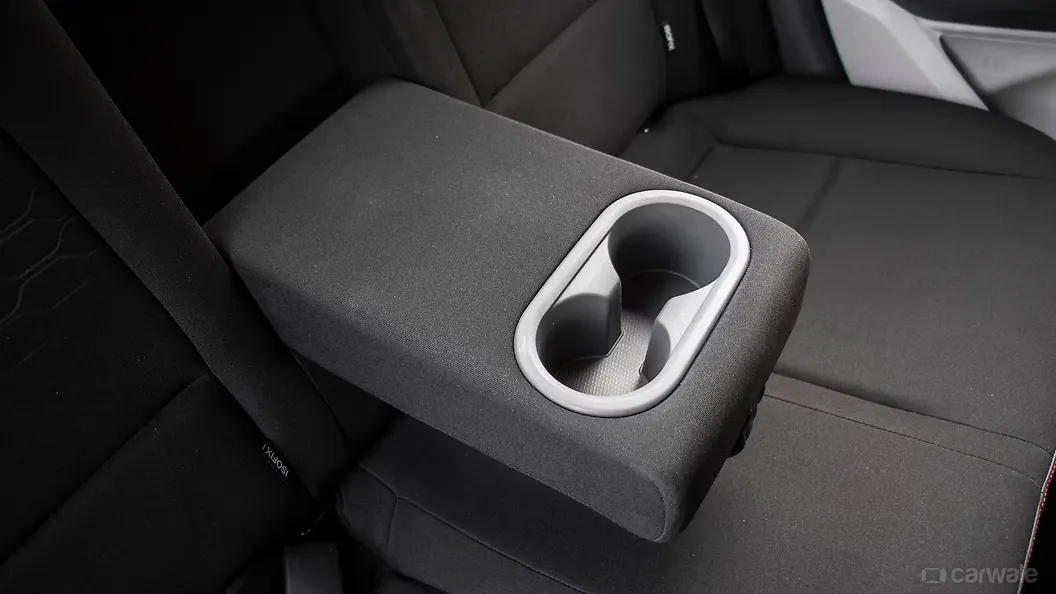 Aura Rear Row Centre Arm Rest Image, Aura Photos in India - CarWale