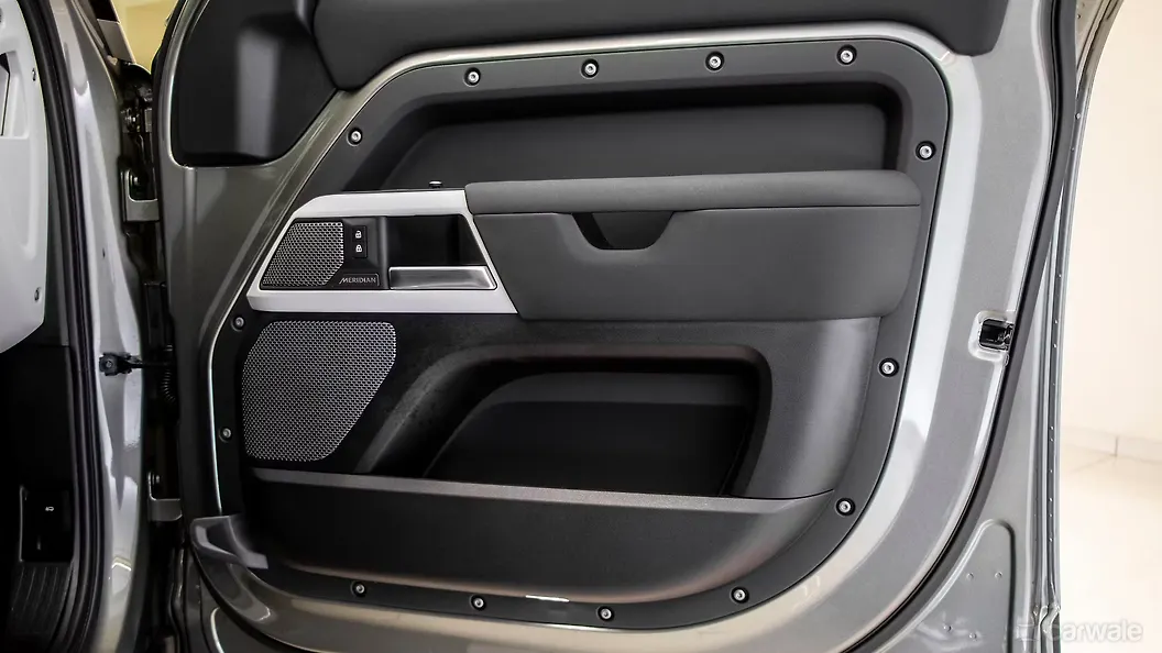 Defender [2020-2021] Rear Door Pad Image, Defender [2020-2021] Photos ...