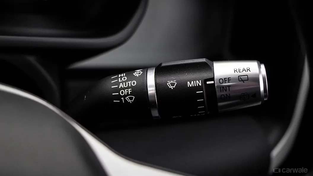 Defender [2020-2021] Wiper Stalk Image, Defender [2020-2021] Photos in ...