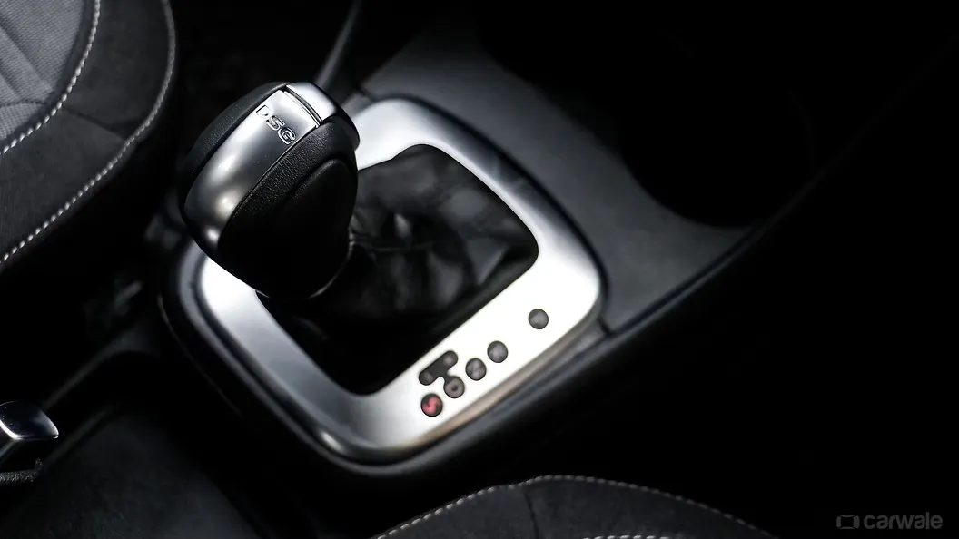 Polo Gear-Lever Image, Polo Photos in India - CarWale
