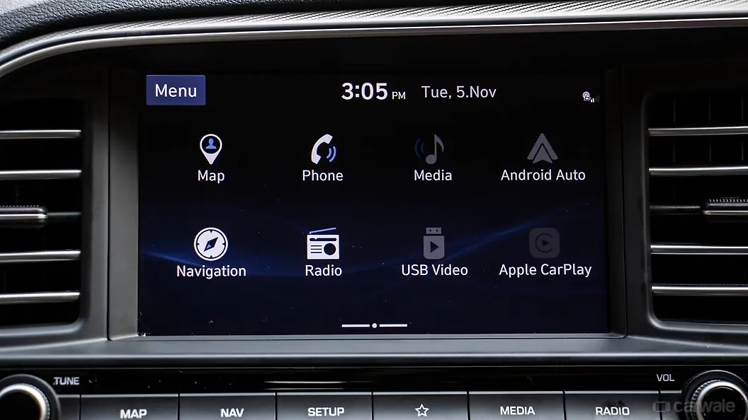 Elantra Instrument Panel Image, Elantra Photos in India - CarWale