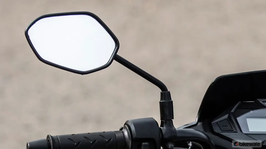Honda SP 125 Rear View Mirror Image – BikeWale