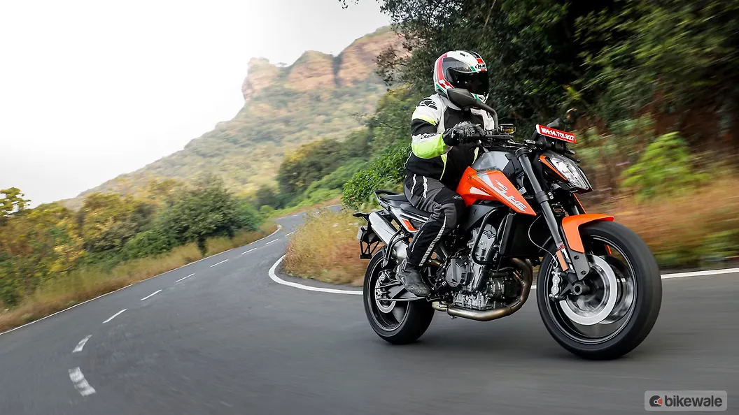 KTM 790 Duke Rear FootPeg Image – BikeWale