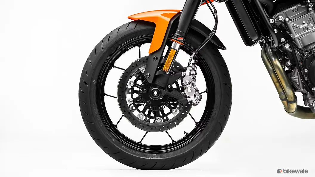 KTM 790 Duke Brakes Image – BikeWale