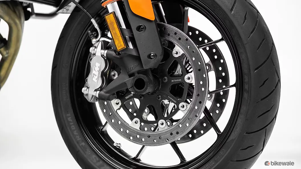 KTM 790 Duke Fuel Tank Image – BikeWale