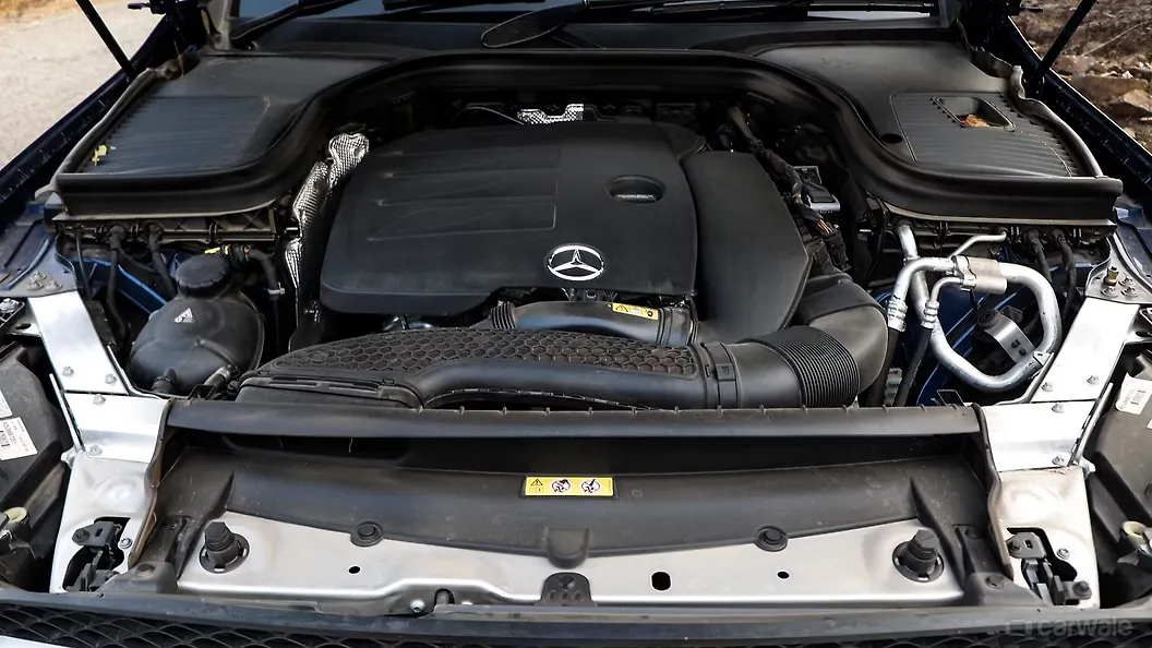 GLC Engine Shot Image, GLC Photos in India - CarWale
