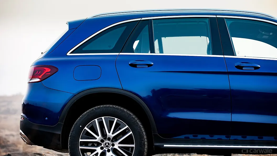 GLC Rear Door Image, GLC Photos in India - CarWale