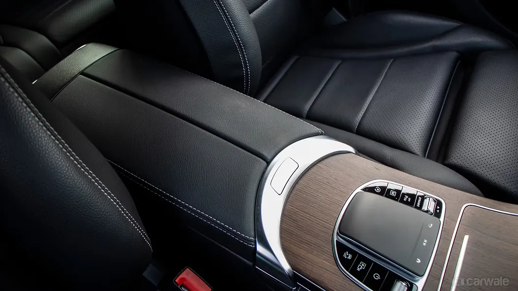 GLC Front Centre Arm Rest Image, GLC Photos in India - CarWale