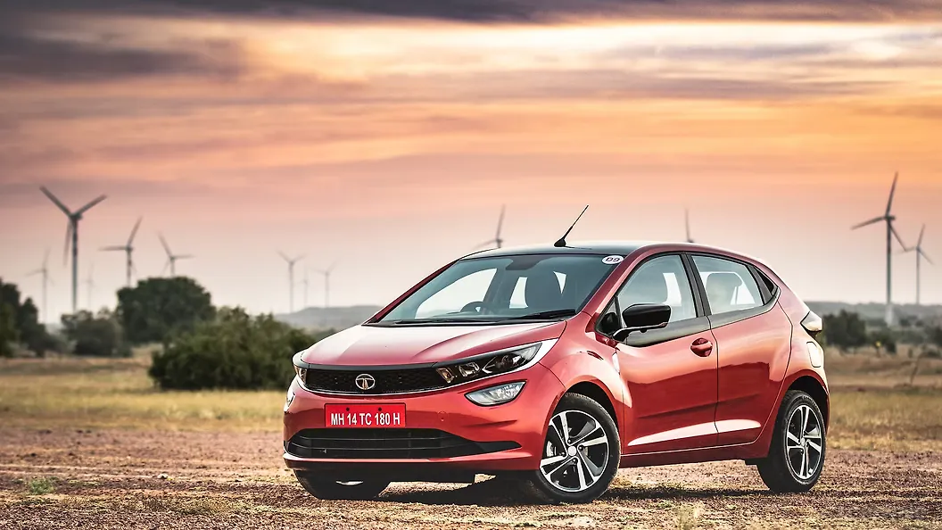 Altroz Front Left Three-Quarter Image, Altroz Photos in India - CarWale