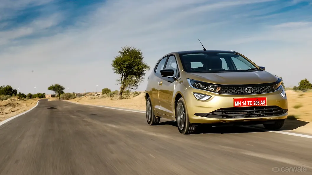 Altroz Left Front Three Quarter Image, Altroz Photos in India - CarWale