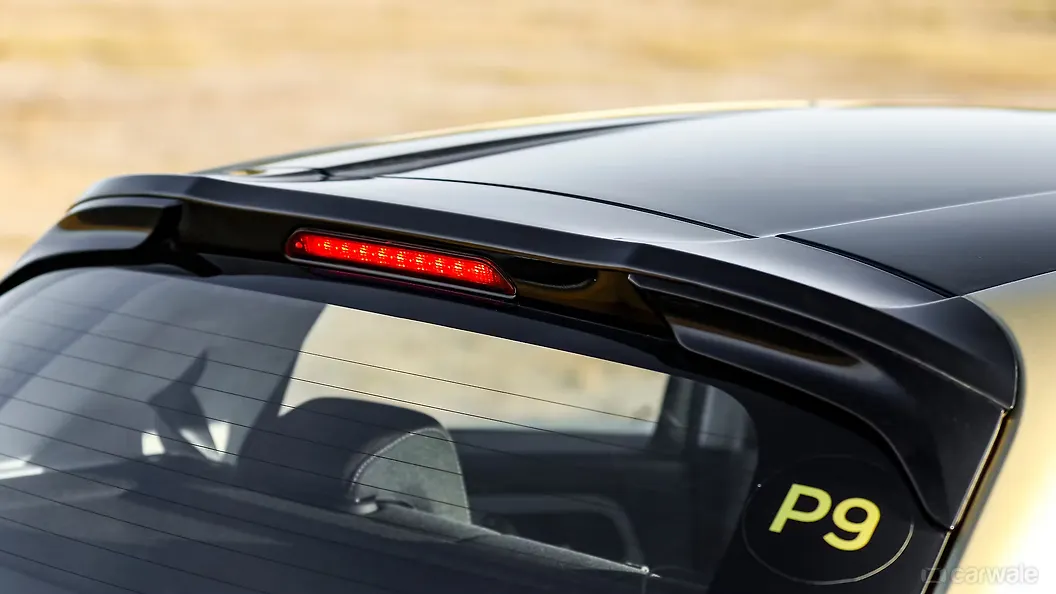 Altroz Tail Lamp Image, Altroz Photos in India - CarWale