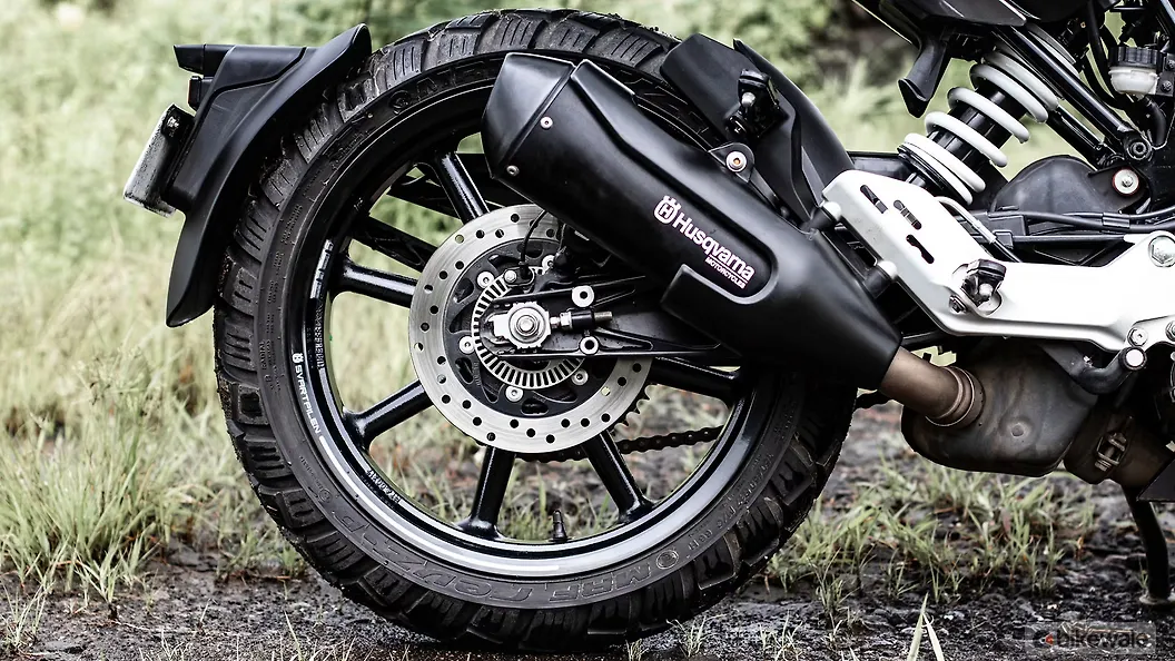Husqvarna Svartpilen 250 Rear Wheel Image – BikeWale