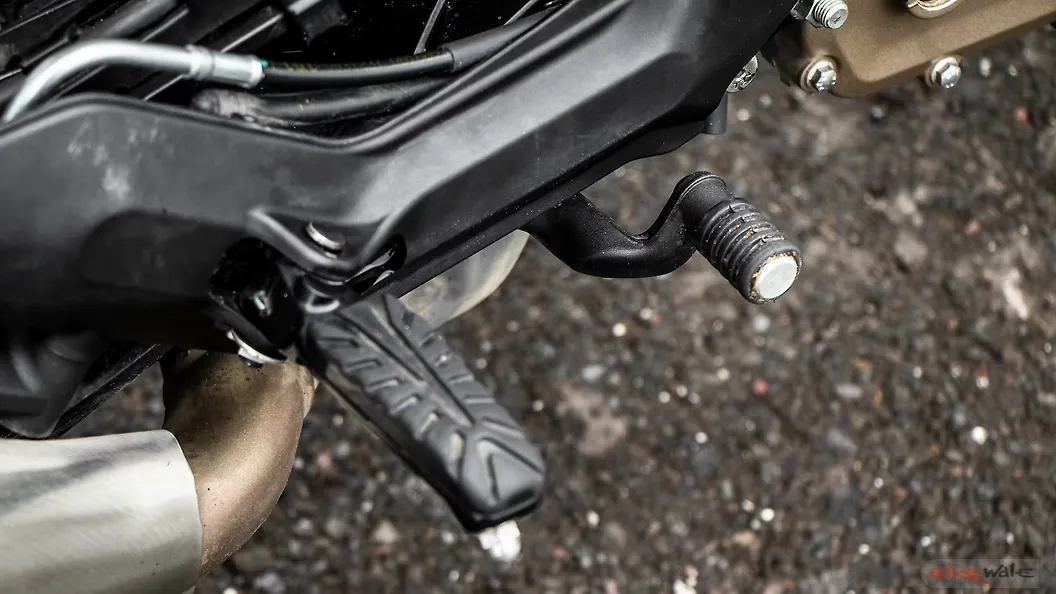 Husqvarna Vitpilen 250 Side Indicators Image – BikeWale