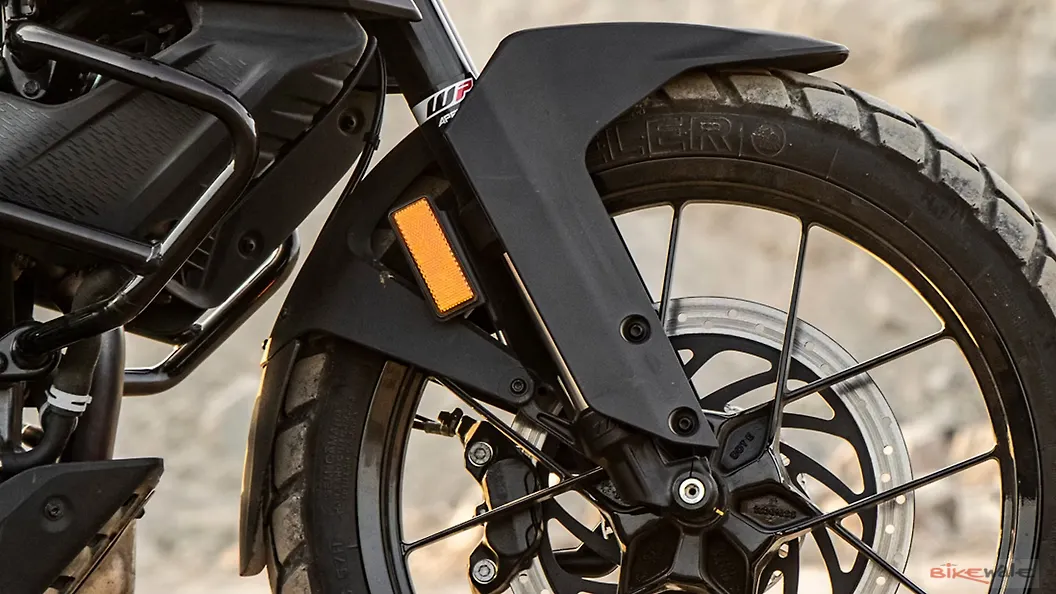 KTM 390 Adventure [2021] Hand Guards Image – BikeWale