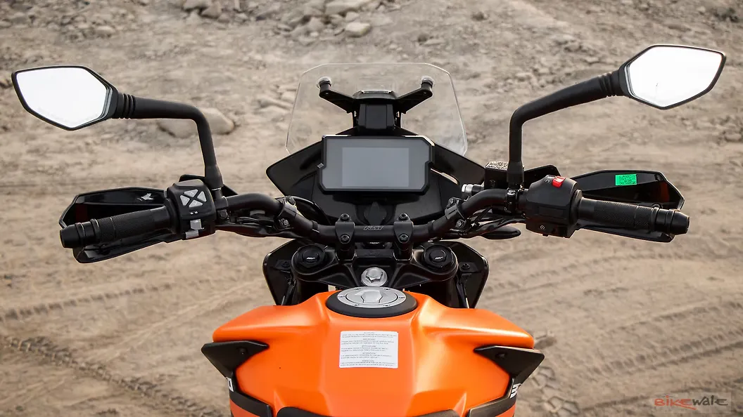 KTM 390 Adventure [2021] Handle Bar Image – BikeWale