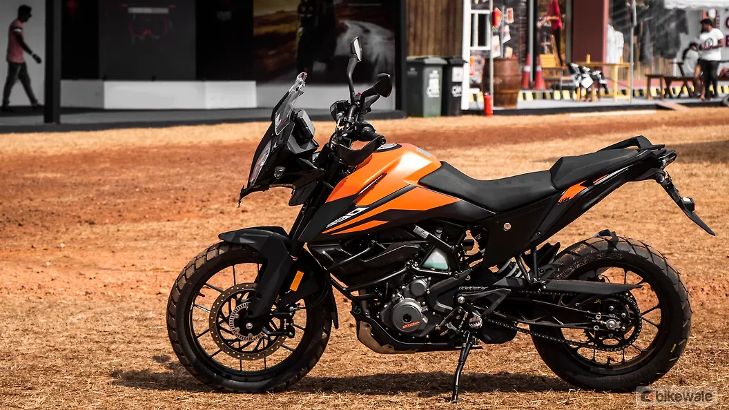 KTM 390 Adventure [2021] Right Side View Image – BikeWale